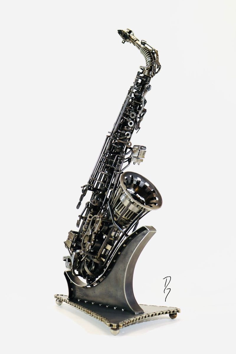 Saxophone – Ian Russell Gallery
